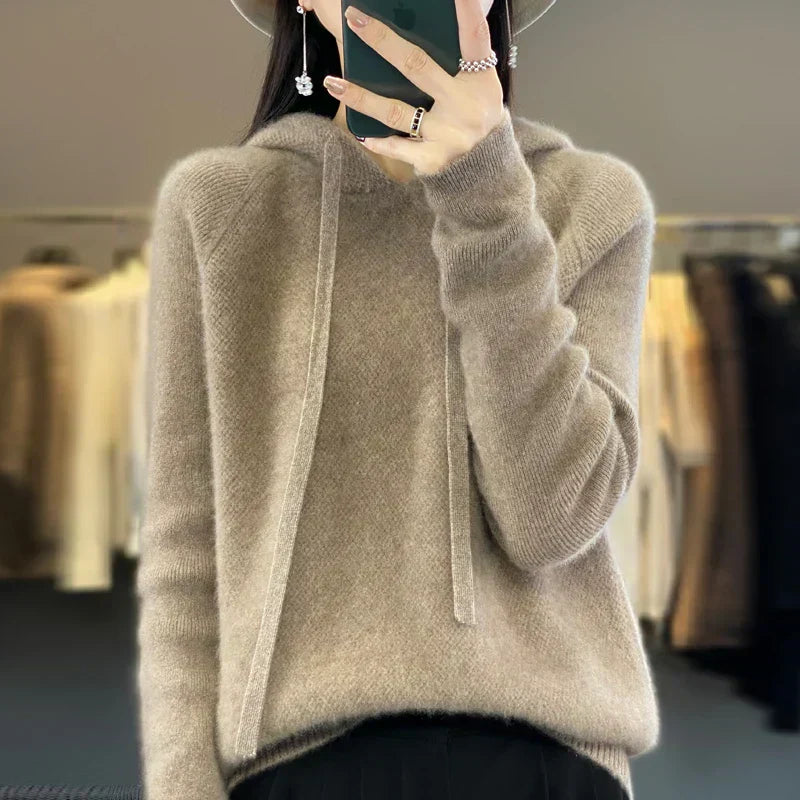 Nyelle™ | Elegant Hoodie – ALAMODARA USA
